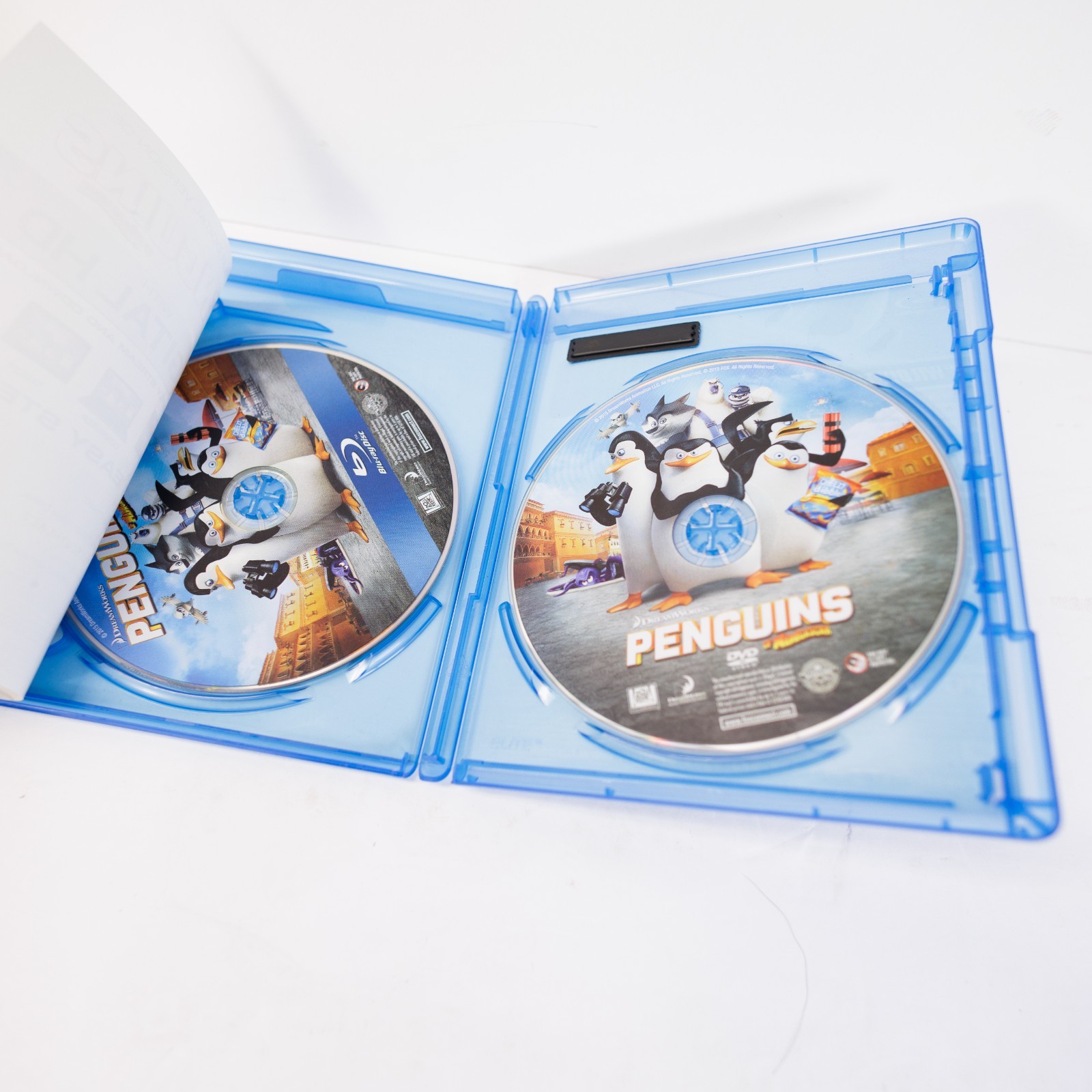 Penguins (Blu-ray + DVD, 2019, 2-Disc Set, No Digital Code ...