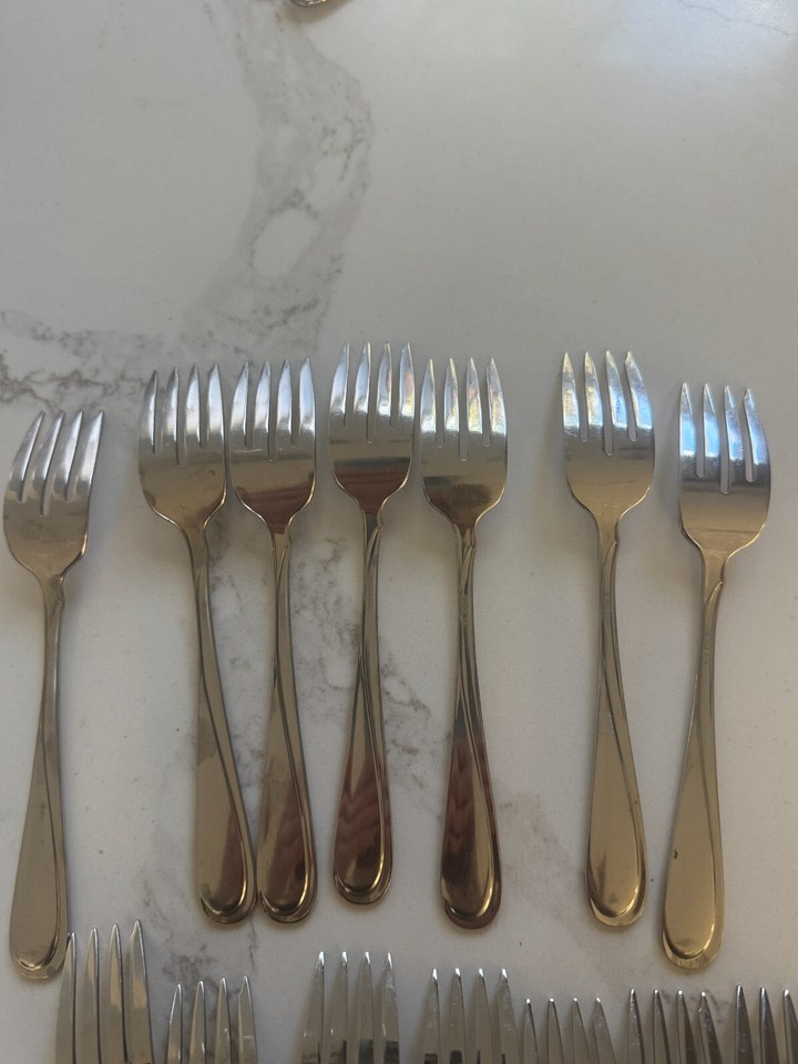 77 Flight Reliance Oneida Stainless Flatware Silverware Set Vietnam USA ...