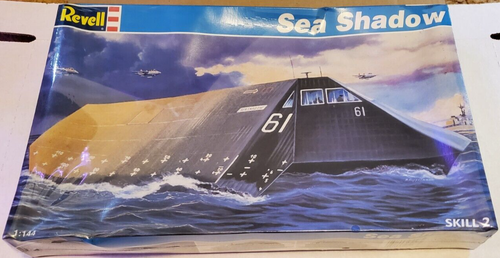Sea Shadow Navy Hi-tech 1980s Stealth Ship Model 1996 Revell Kit 5107 ...
