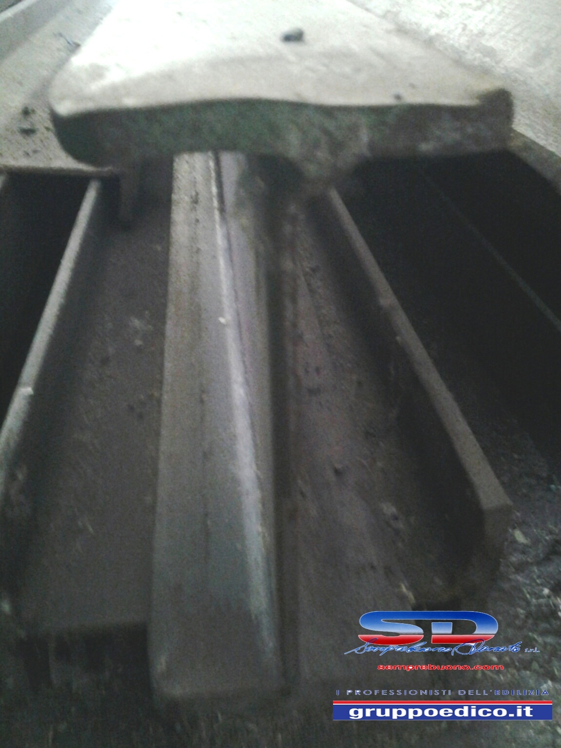 TRAVI TRAVE IN FERRO PIATTABANDA PUTRELLA IPE 80 AD ALI LARGHE ...