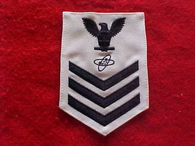 US Navy - Male Electronics Technician 1st Class rating Crow E-4 to E-6 ...
