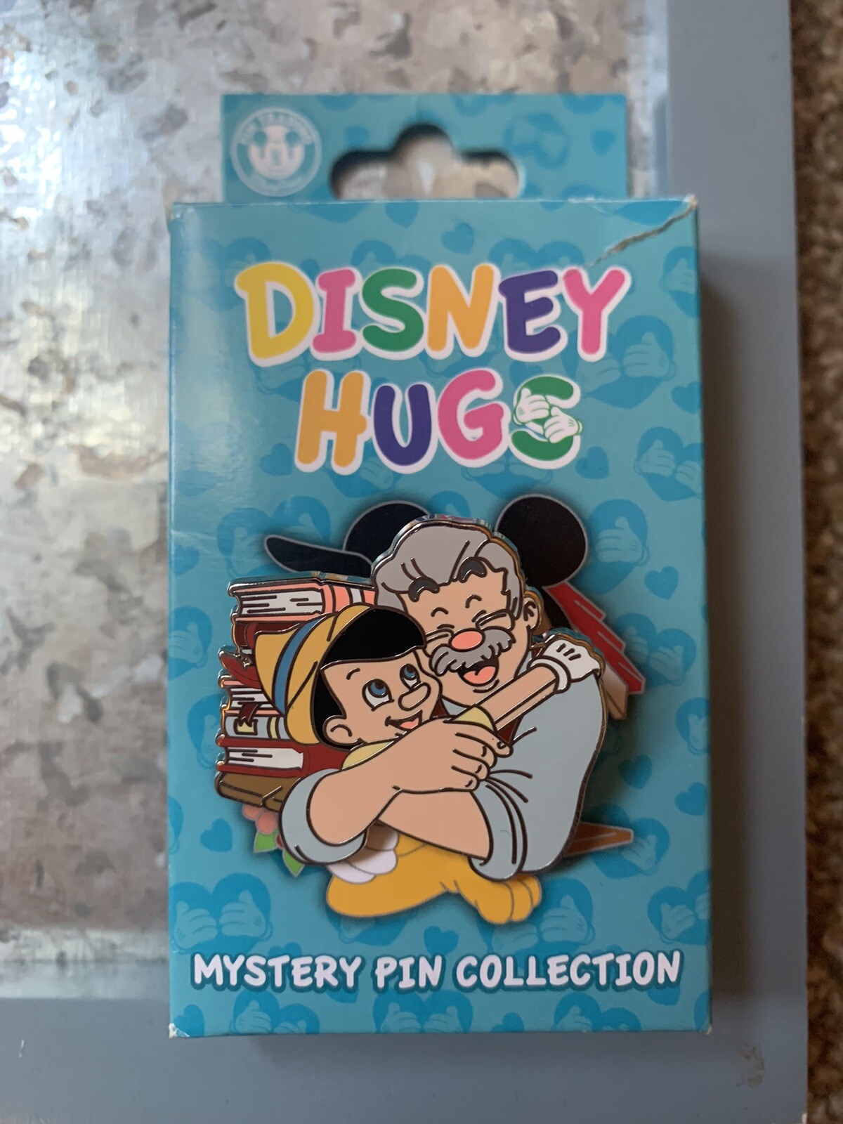 Disney Hugs Pin 2019 Mystery Box Open Edition- Pinocchio | eBay