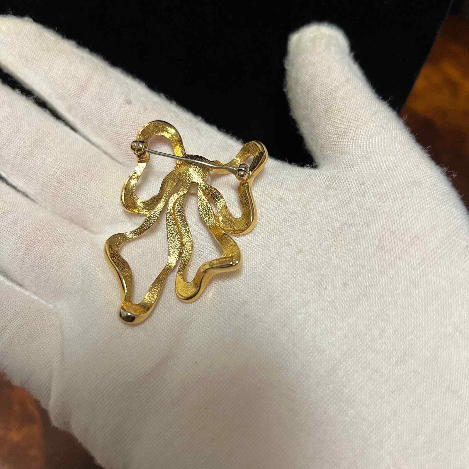 Vintage Pin Brooch Gold Toned Ribbon Bow Design Faux Pearl Signed Nina ...