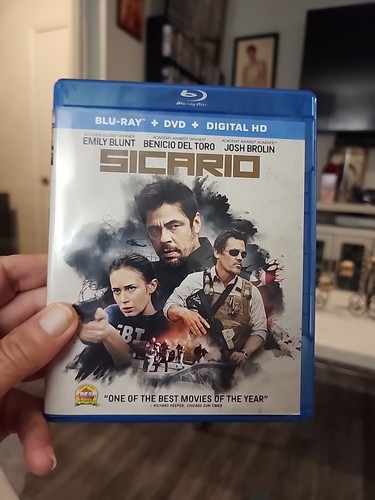 Sicario (Blu-ray, DVD, With Digital 2015 ) 31398231851 | eBay