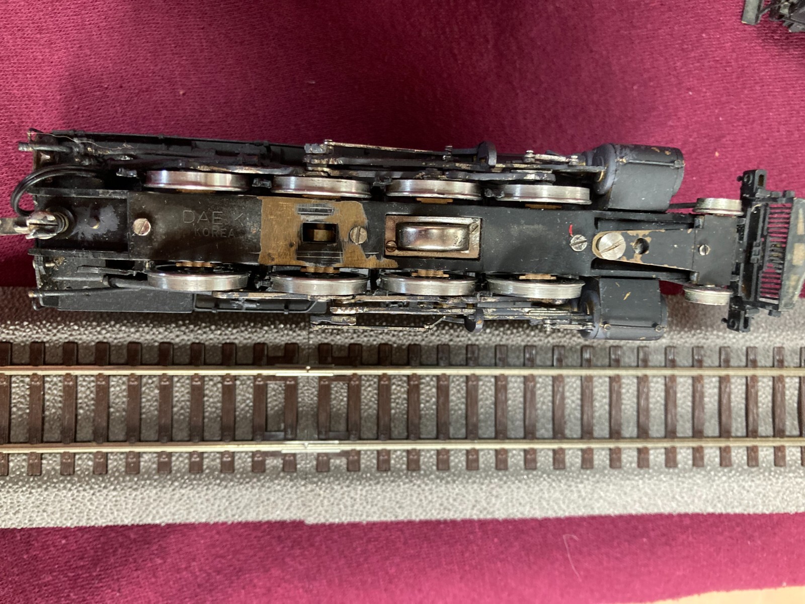 Chicago & North Western CNW Omaha Road Class Z 2-8-0 HO scale steam ...