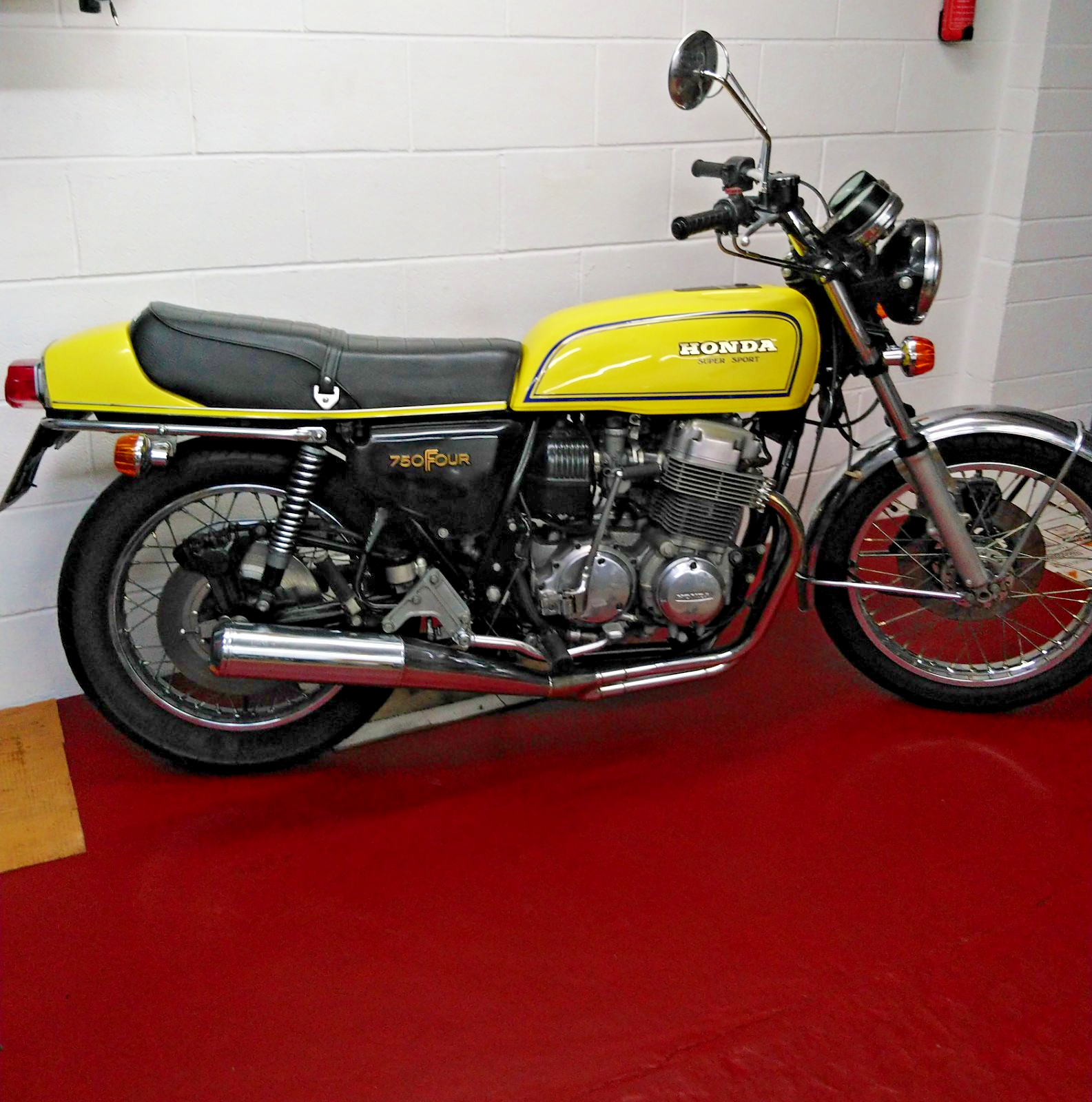 1976 Honda CB750 F1 SOHC Super Sport - Bike Years - 1970s