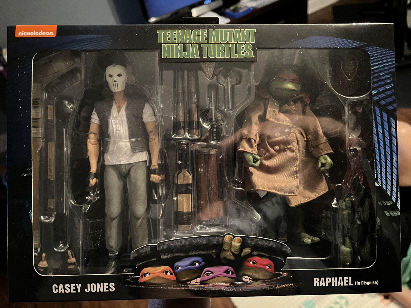 NECA Teenage Mutant Ninja Turtles Casey Jones And Raphael Disguise TMNT ...
