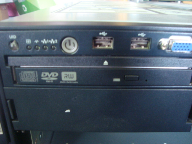 HP DL580 G5 4 x Intel Hex Core 2.7Ghz(Xeon X7460) 128 GB 8x 146.8Gb 2.5 ...