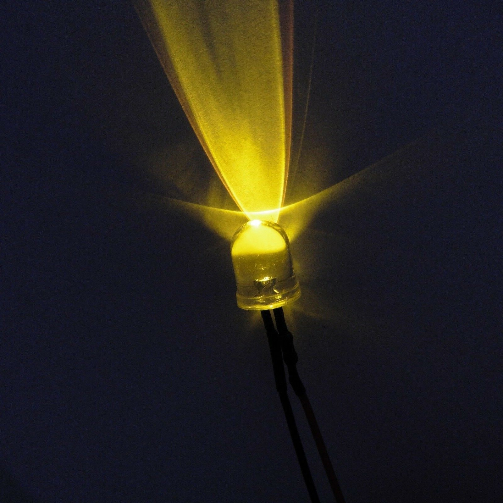 12V DC Super Bright Light 3mm-10mm Clear LED 20cm Pre-Wired Cable ...