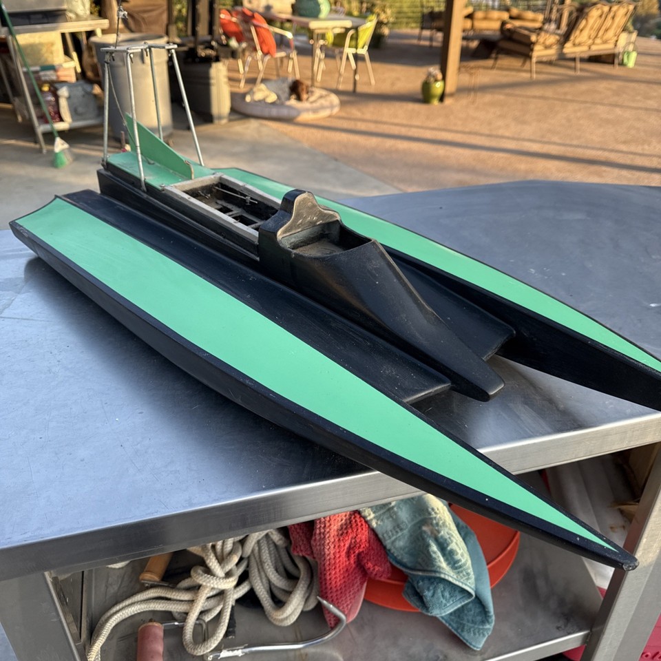 PRATHER LAP CAT RACING RC TUNNEL HULL BOAT 35"INCH NITRO P/airboat | eBay