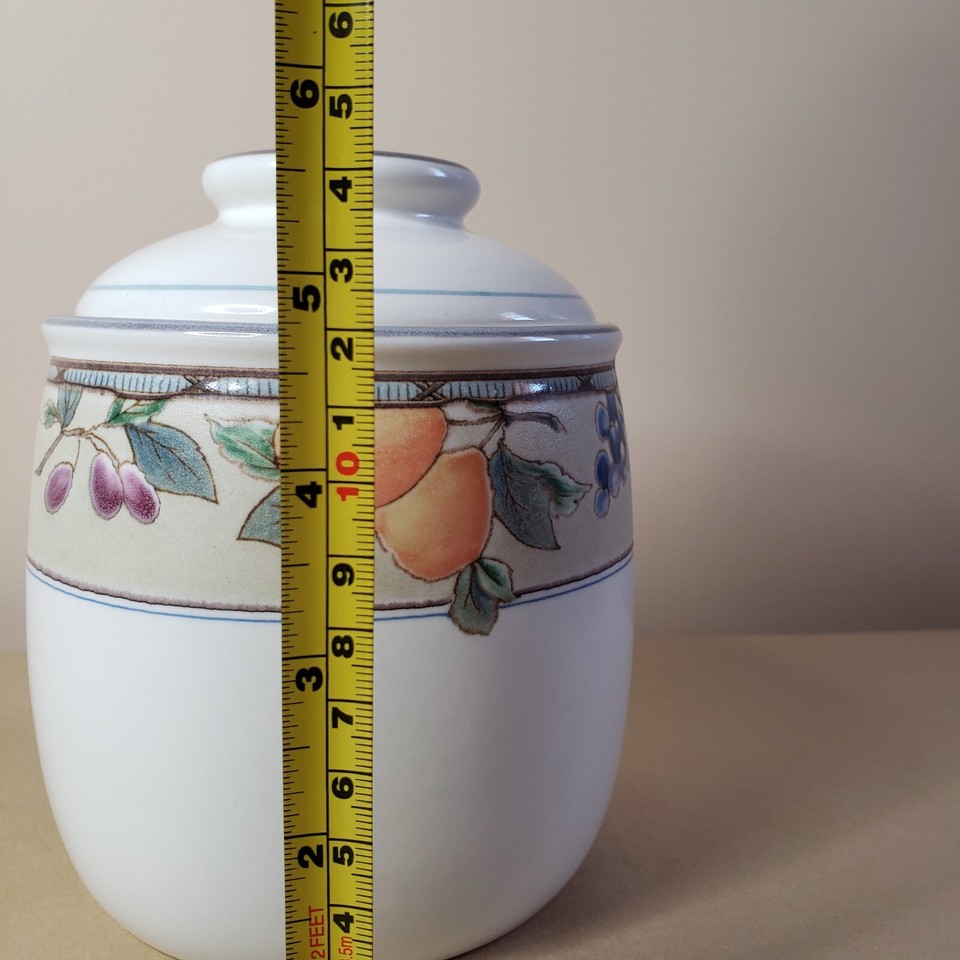Mikasa Intaglio Garden Harvest Ceramic Pottery Canister Multicolor ...