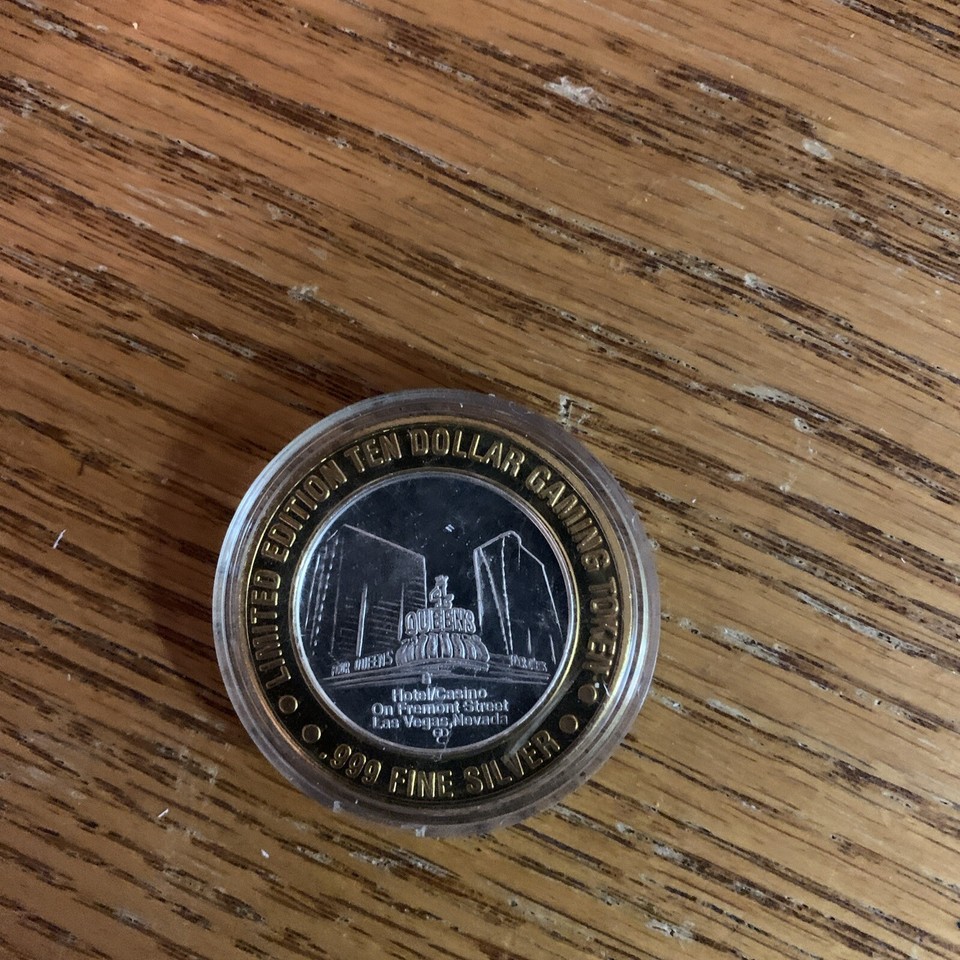 FOUR QUEENS LIMITED EDITION TEN DOLLAR GAMING TOKEN .999 FINE SILVER ...