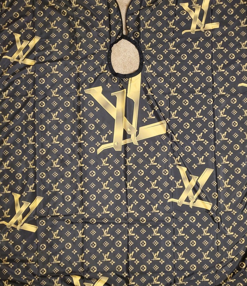 Barber hair cutting and styling cape (Luxury Style Drape- Black & Gold ...