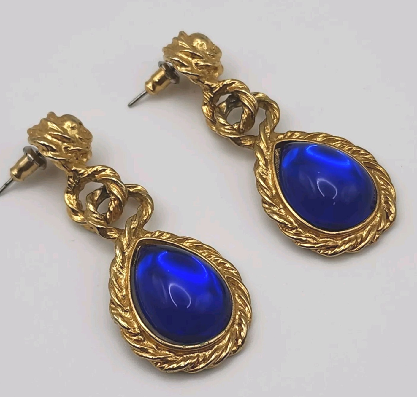 Vintage Nautical Twisted Gold Tone Rope Blue Teardrop… - Gem