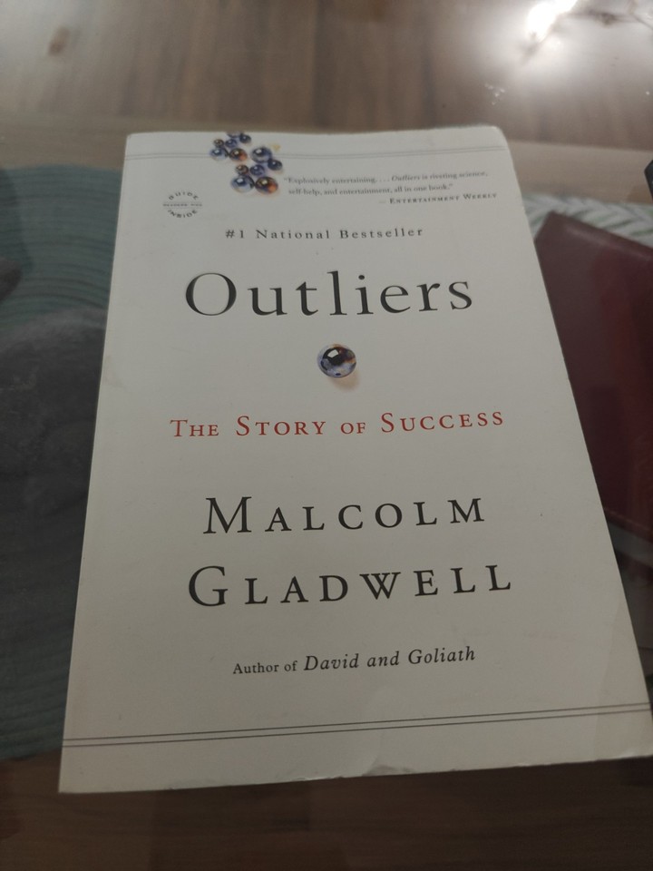 Outliers : The Story of Success by Malcolm Gladwell (2008, Paperback) | eBay