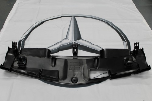 NEW Genuine Mercedes-Benz W204 C-Class Plastic Top Blower Fan Shroud ...