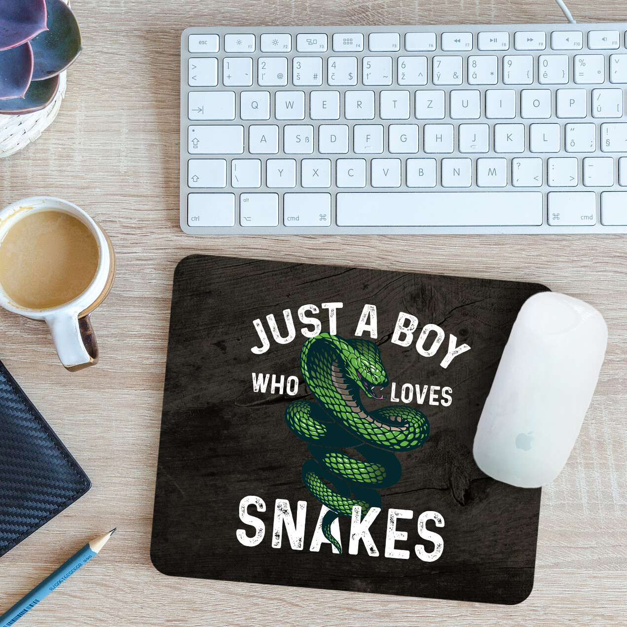 Boy who Loves Snakes Mouse Mat Pad Cobra Pet Reptile Gift 24cm x 19cm ...