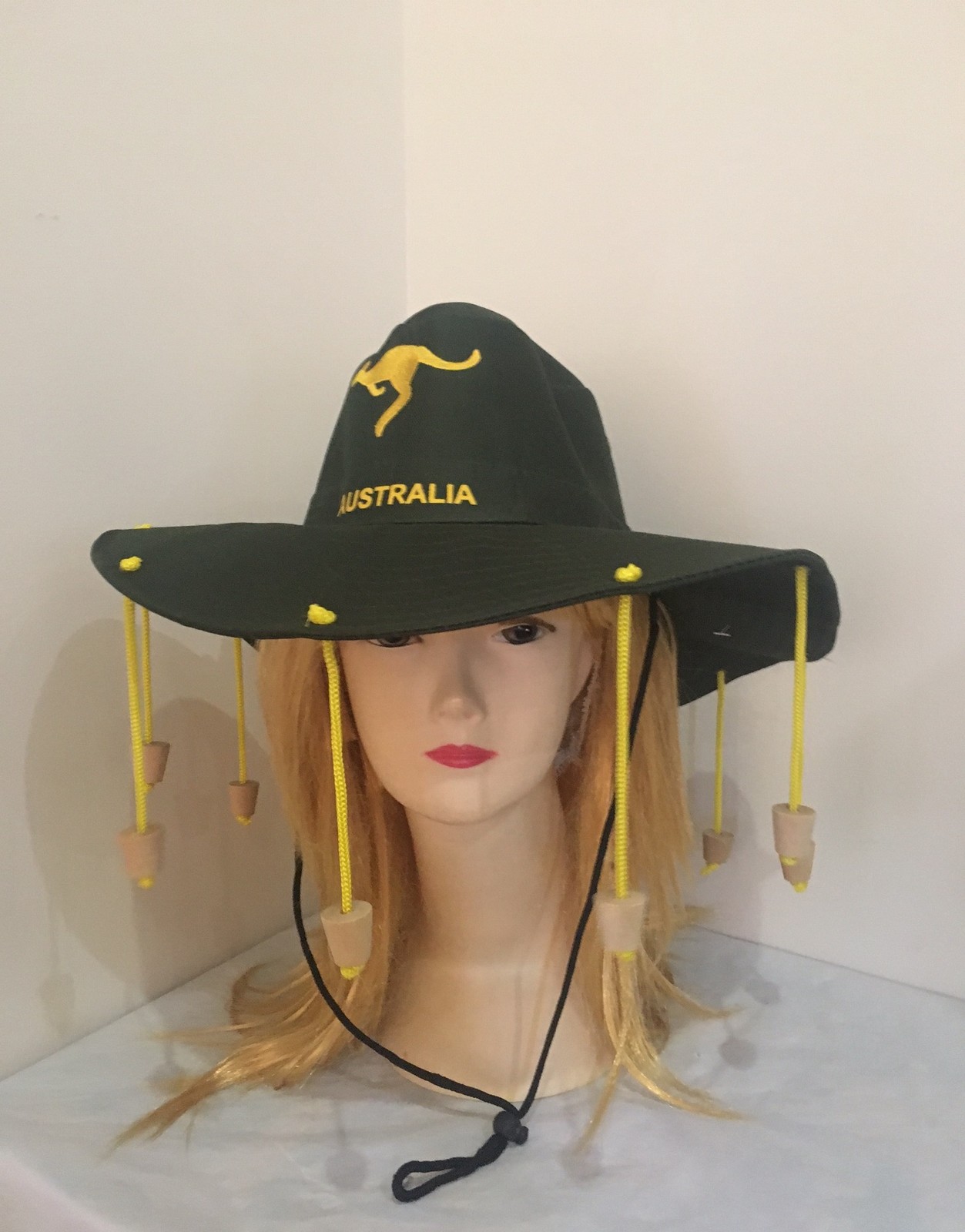 Australia Hat With Corks Swag Hat Australia summer souvenir | eBay