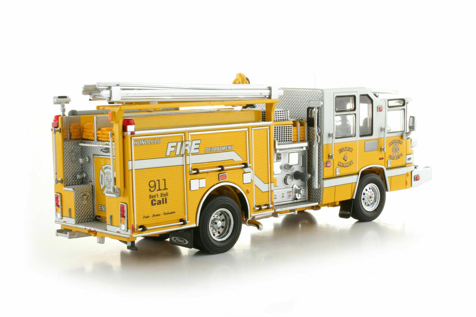 Pierce Quantum Pumper Fire Engine - Honolulu #4 - TWH 1:50 Scale #081D ...