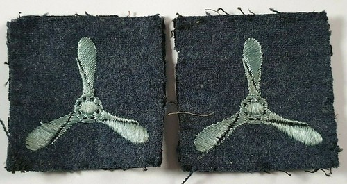 R.A.F WW2 Pair of Cloth Shoulder Title Badge - Senior Aircraft Man ...