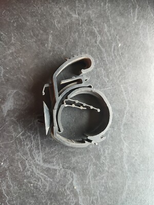 1x Clip Clamp Ring Bracket For COMMODORE VT VX Accelerator Cable On ...