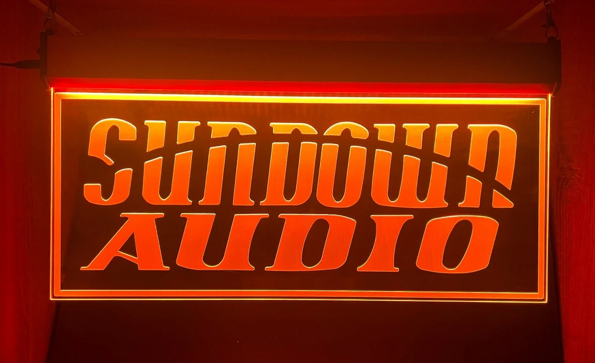 Sundown Audio Wallpaper