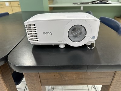 BenQ MW560 DLP projector portable 3D 4000 ANSI lum. WXGA (1280 x 9H ...