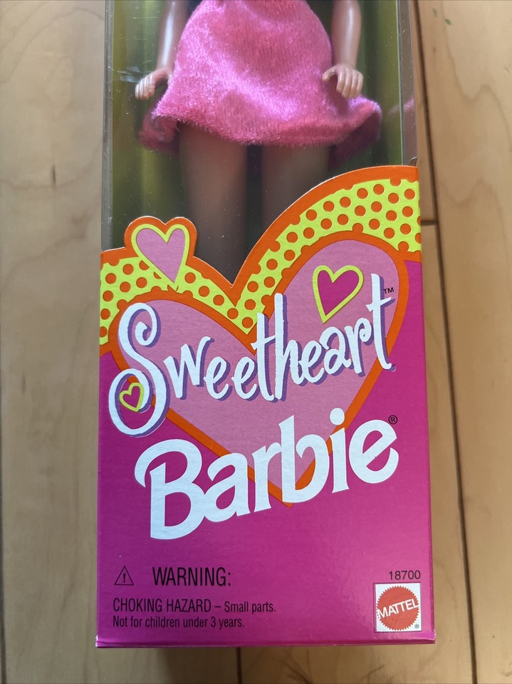1997 Sweetheart Barbie Doll, Auburn Hair Mattel 18700 New in box ...