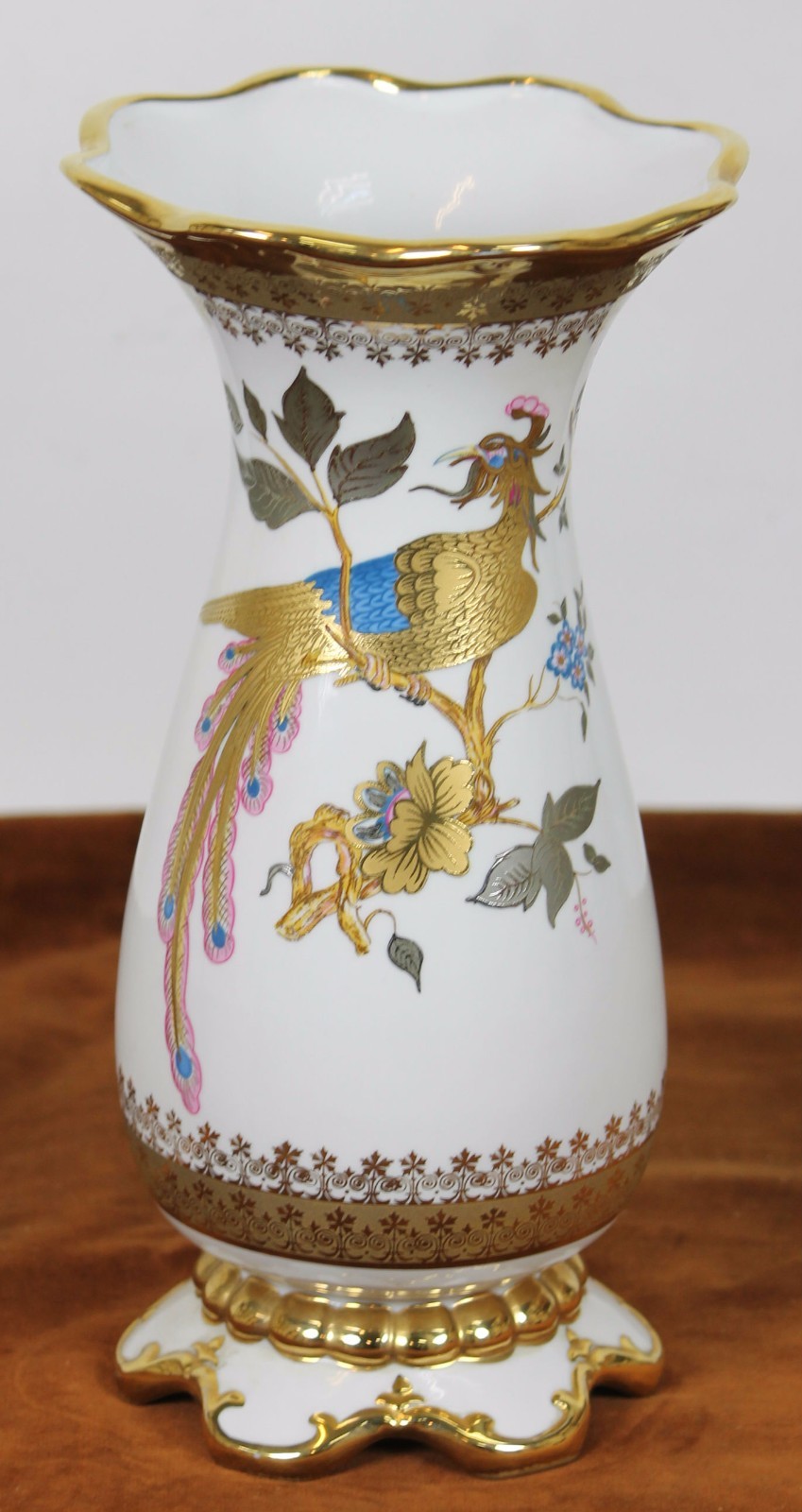 GLAZED PORCELAIN VASE. BOHEMIA. PORCELAIN SNEROLL. CIRCA 1950. | eBay