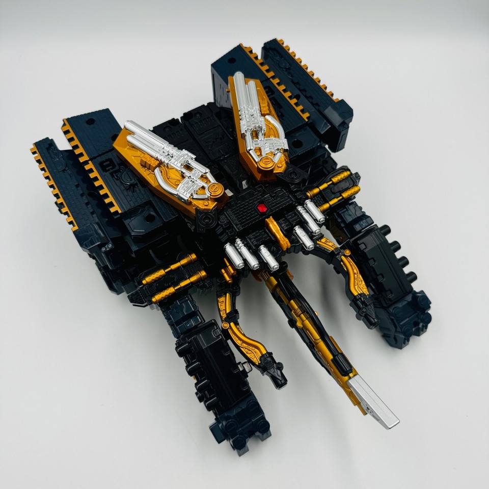 King-Ohger DX King Caucasus Kabuto Guardian Weapon Hercules Axe Set ...