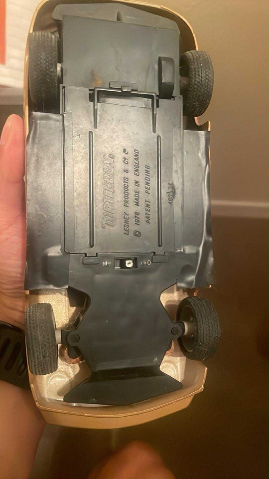 Rare Matchbox Sentron9 Large Scale Porsche 929 GT gold & Lamborghini ...