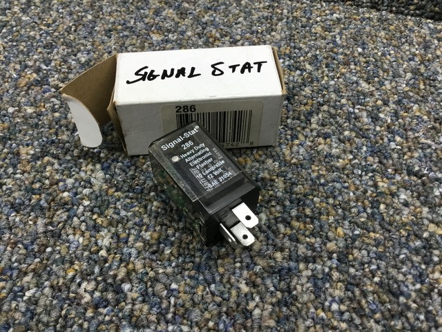 Signal Stat 12v 10 Lamp 3 Blade Terminal Flasher Module 286 for sale ...