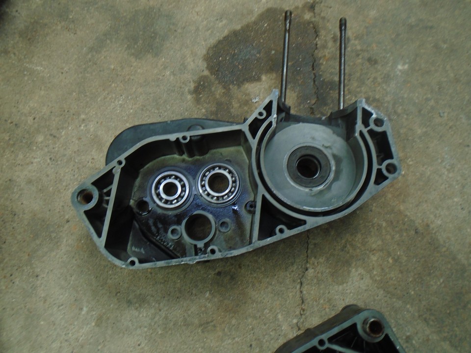 1983 Husqvarna CR WR 250 ENGINE CASES LEFT RIGHT CASE BLOCK CR XC | eBay