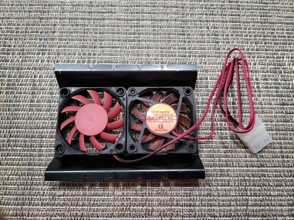 Evercool Nighthawk 3.5" Hard Disk Drive HDD Cooler w/ 2x 60mm 4-pin ...