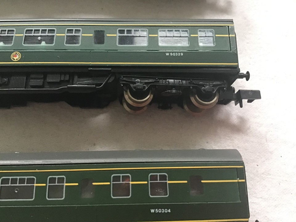 FARISH 8143 N GAUGE CLASS 101 - 3 CAR DMU BR GREEN LIVERY - BOXED | eBay UK