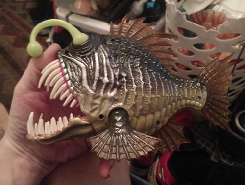 Toys R Us Chap Mei Deep Sea Angler Fish Toy Animal Planet Glow in the ...