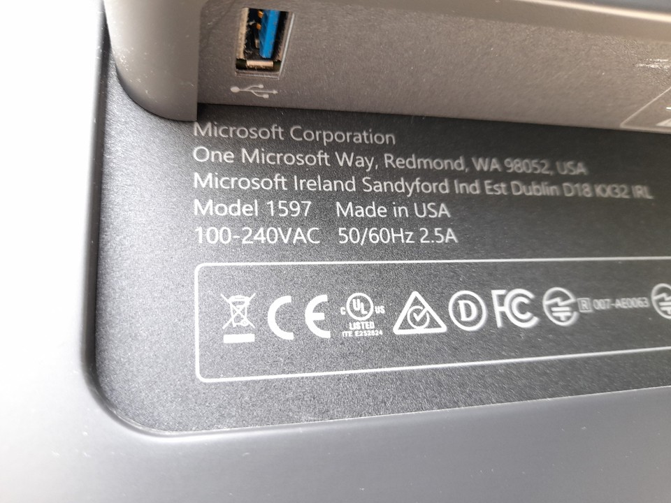 Microsoft Surface Hub 1597 55" Touchscreen Interactive Display Win 10 ...