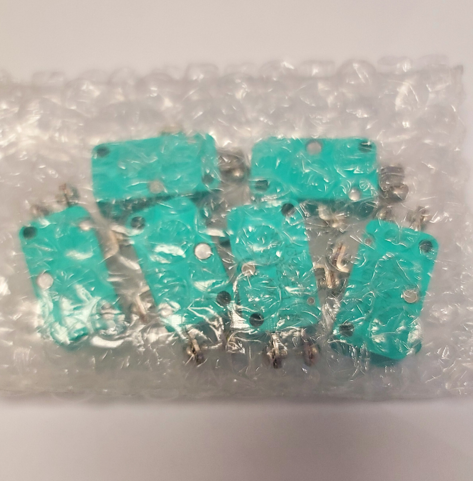 NEW Lot 6x HONEYWELL V3-1001 Micro Switch Snap Action Pin Plunger SPDT ...