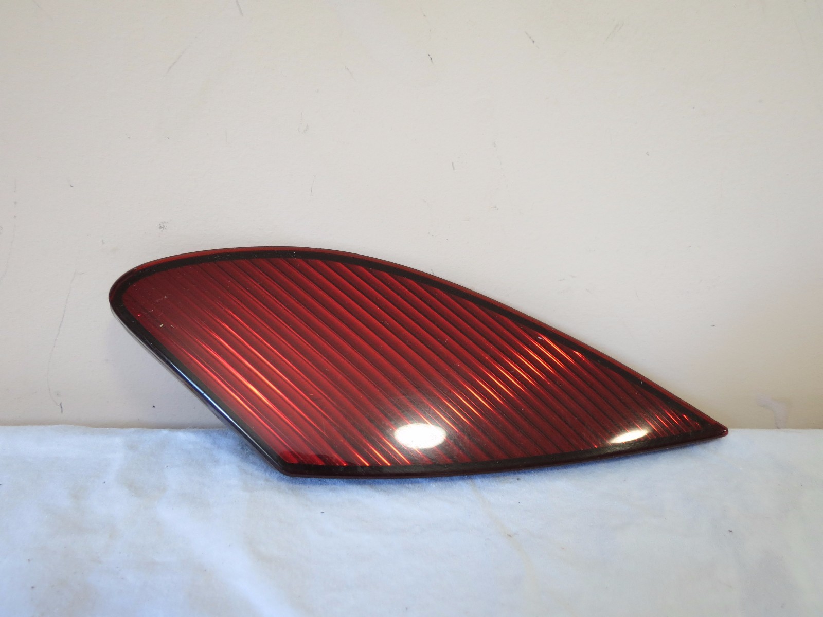 02 03 04 05 Lexus sc430 INNER Tail Light Lamp Lense Left DRIVER Side ...