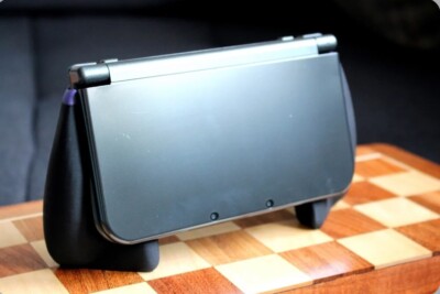 Nintendo New 3DS XL Comfort Grip v2 Handheld Controller for New 3DS XL ...