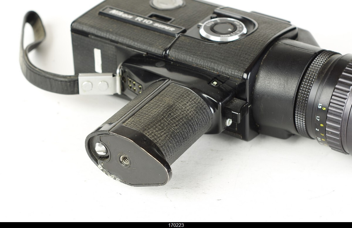 Nikon R10 Super 8mm Movie Cinema w/ Super 8 Film Mint Box | eBay Nikon R10 Super 8mm Movie Cinema w/ Super 8 Film Mint Box | eBay