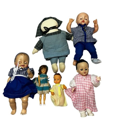 Lot of 5 vintage creepy spooky dolls some blinking 1960's wet doll ...