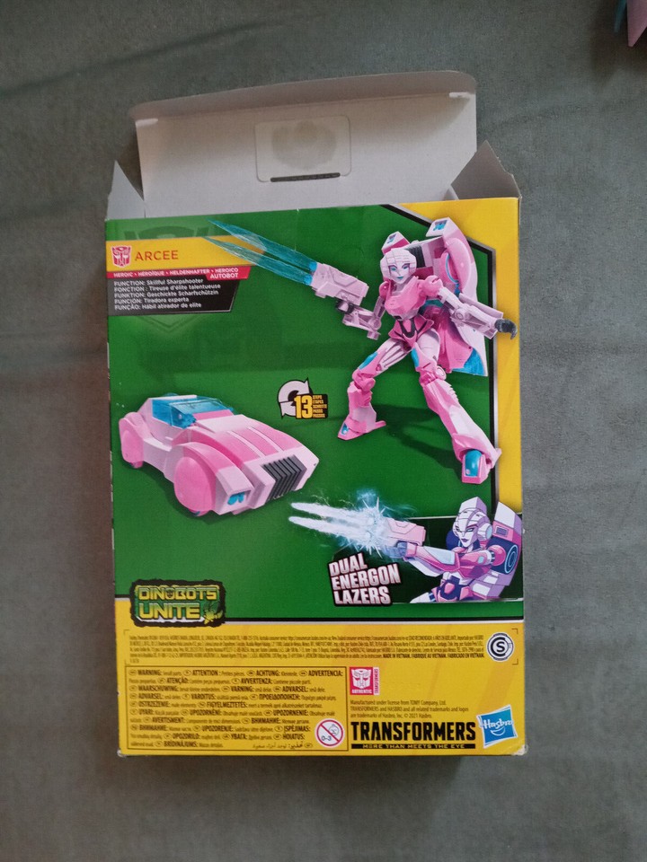 Hasbro Transformers Cyberverse Adventures Deluxe Class Arcee (Read ...