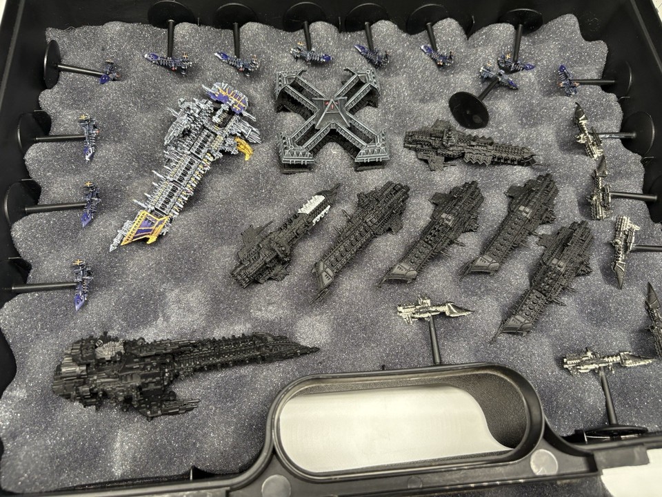 BATTLEFLEET GOTHIC SHIP & Imperial Retribution Class Battleship Lot 27 ...