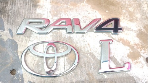 1996-2000 Toyota Rav4 L Emblem Rear Trunk Logo Symbol Nameplate OEM | eBay