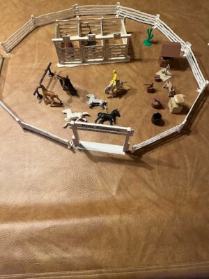 LOUIS MARX Roy Rogers Rodeo Ranch #3986 With Box accessories | eBay