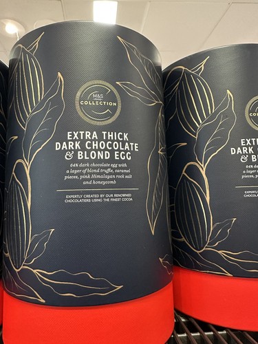 M&S COLLECTION EXTRA THICK DARK CHOCOLATE & BLOND EGG 485g BRAND NEW ...