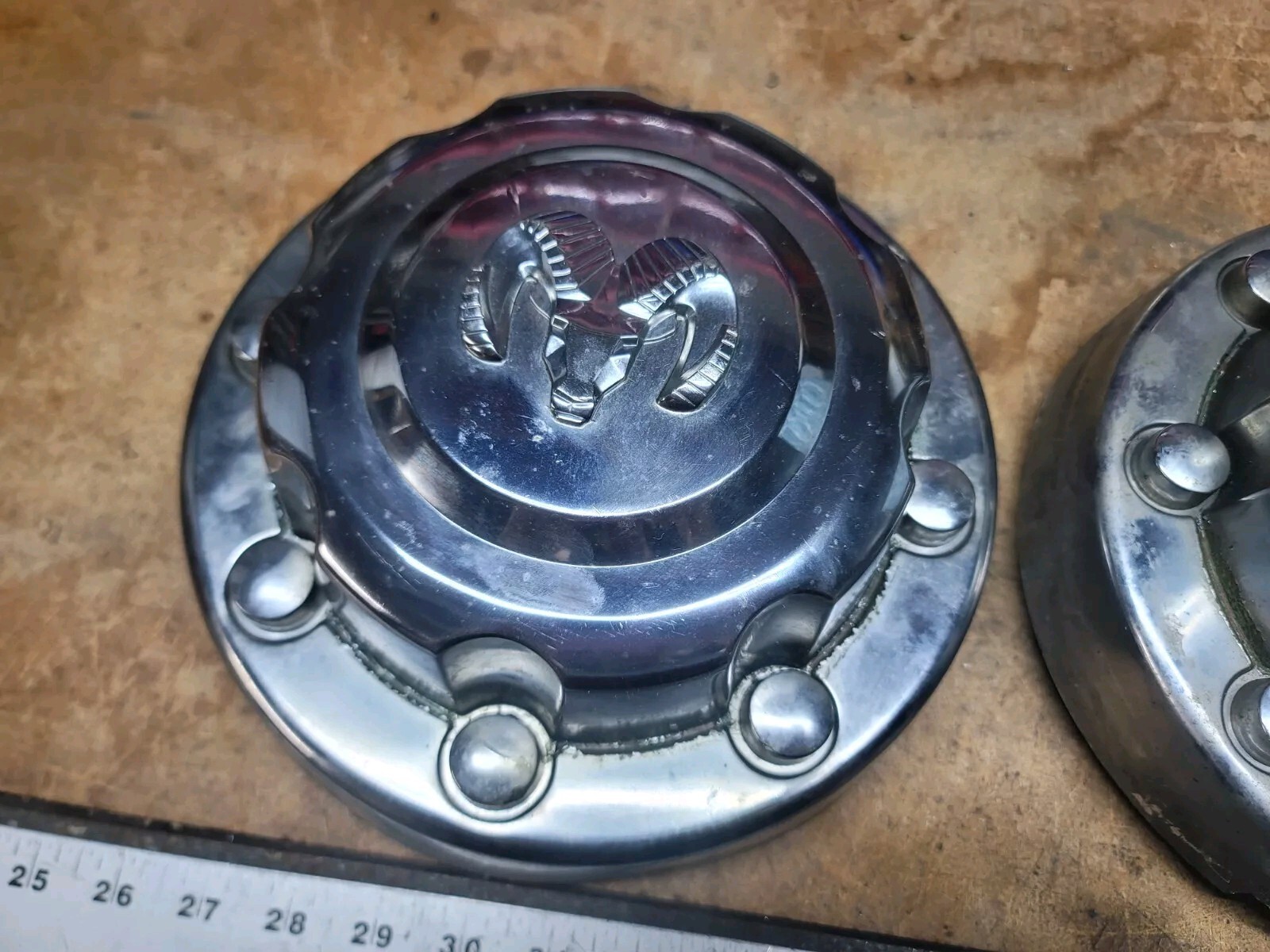 (2) 1998-2001 Dodge Ram 3500 Dually Hub Caps Center Caps 52038271 OEM ...