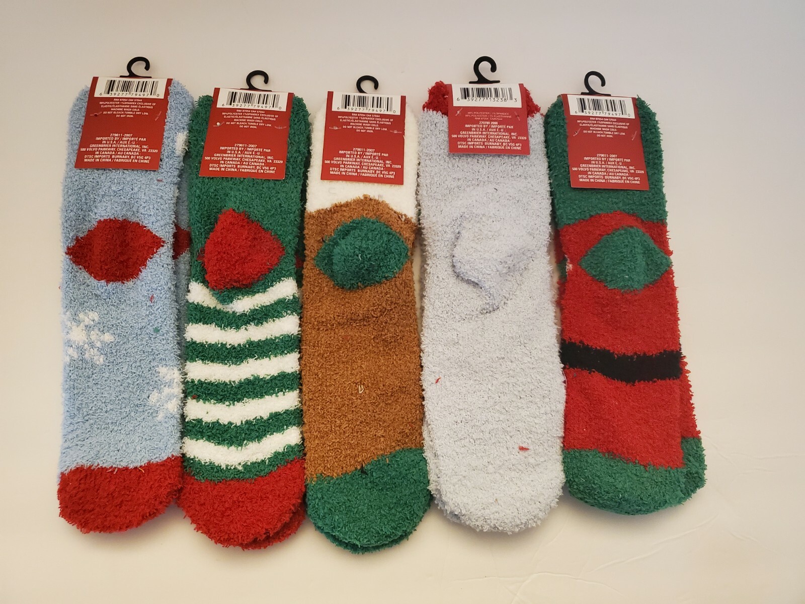 Snugadoo Lot Of 5 Adult Christmas Socks One Size Llama Santa Penguin ...