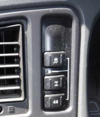 2004 GMC YUKON 3 button 4x4 switch Only (AWD) | eBay